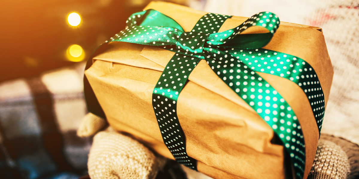 How to Create a Holiday Gift Guide | Holiday eCommerce Strategy